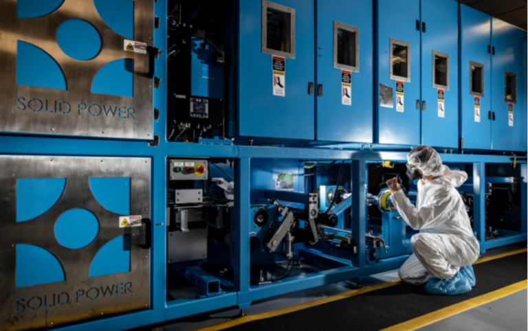 7 Reasons Why Solid Power SLDP Predicts a 2026 Breakthrough
